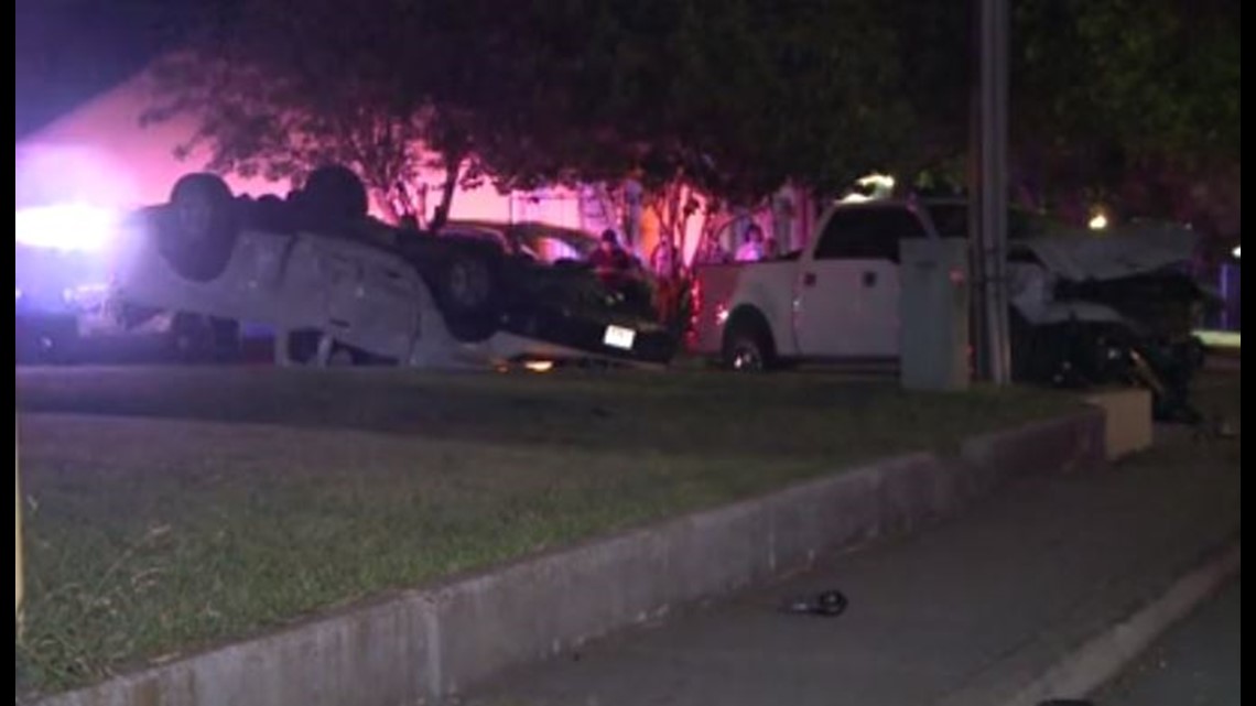 Hit-and-run driver runs stop sign and causes crash, police say | kens5.com
