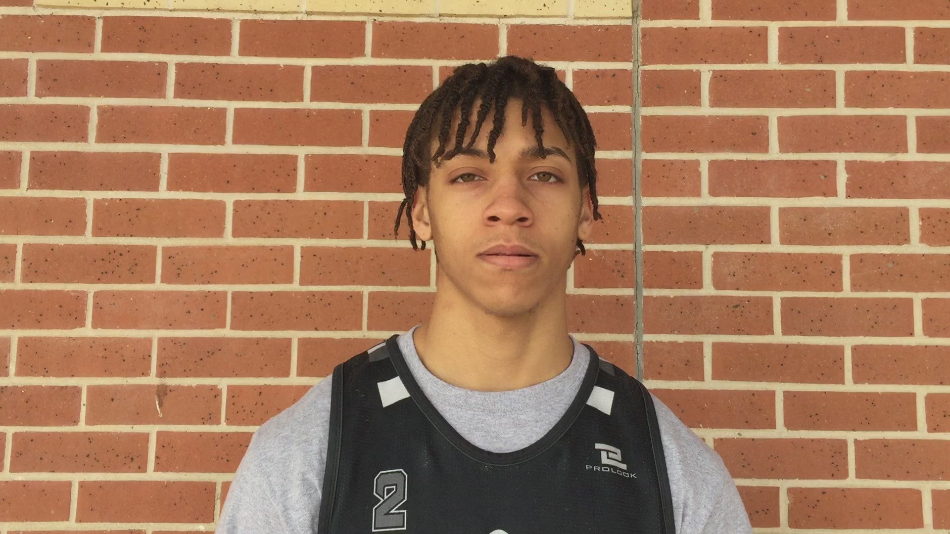 Steele has established winning tradition on basketball court, too ...