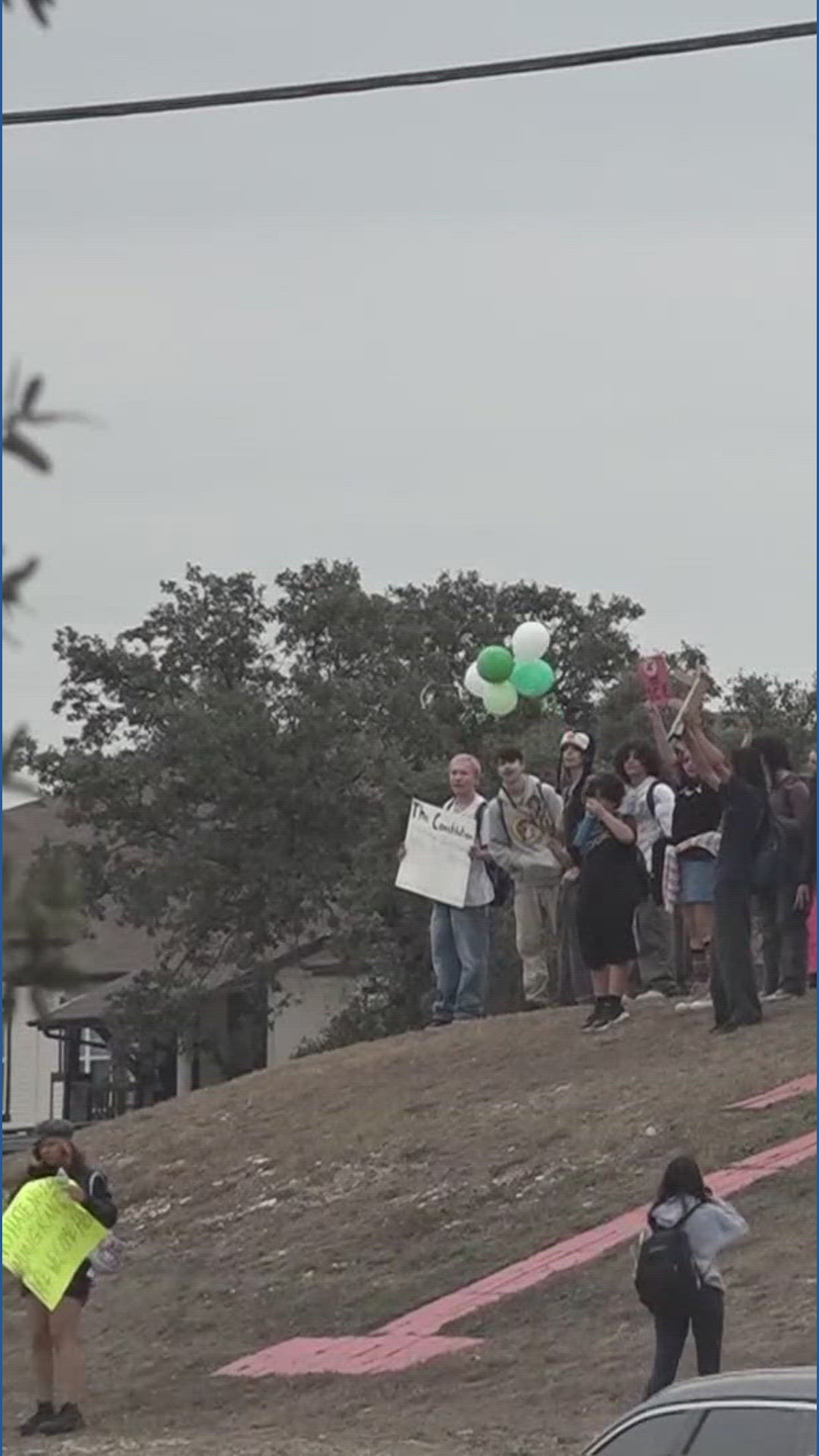 Taft High School students protest on Culebra Road, demanding change on ...