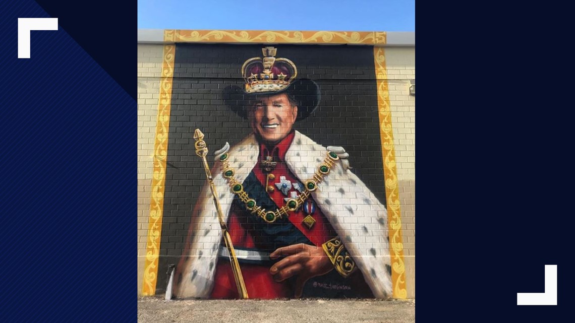 'King size' George Strait mural added to St. Mary's Strip | kens5.com