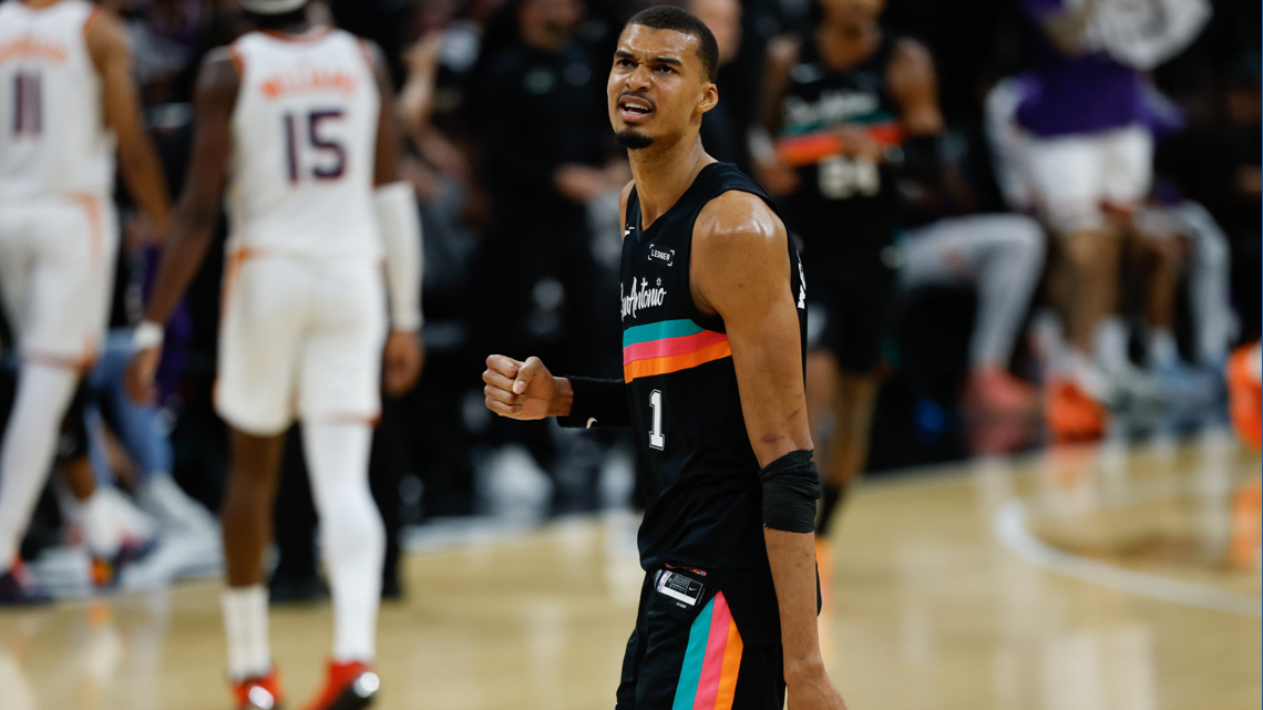 Spurs look to continue hot shooting against the Suns Thursday night ...