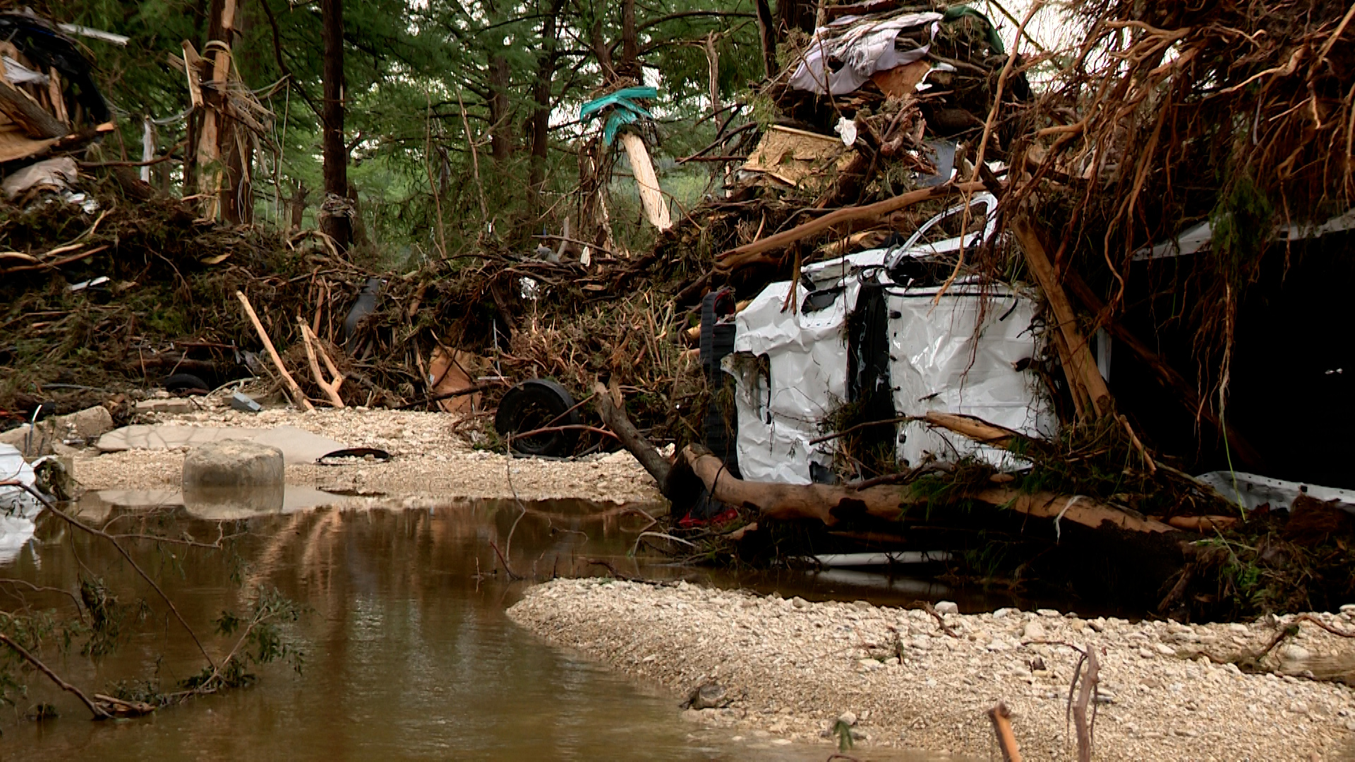 Flood debris poses risk to water quality in Kerr County, experts say ...