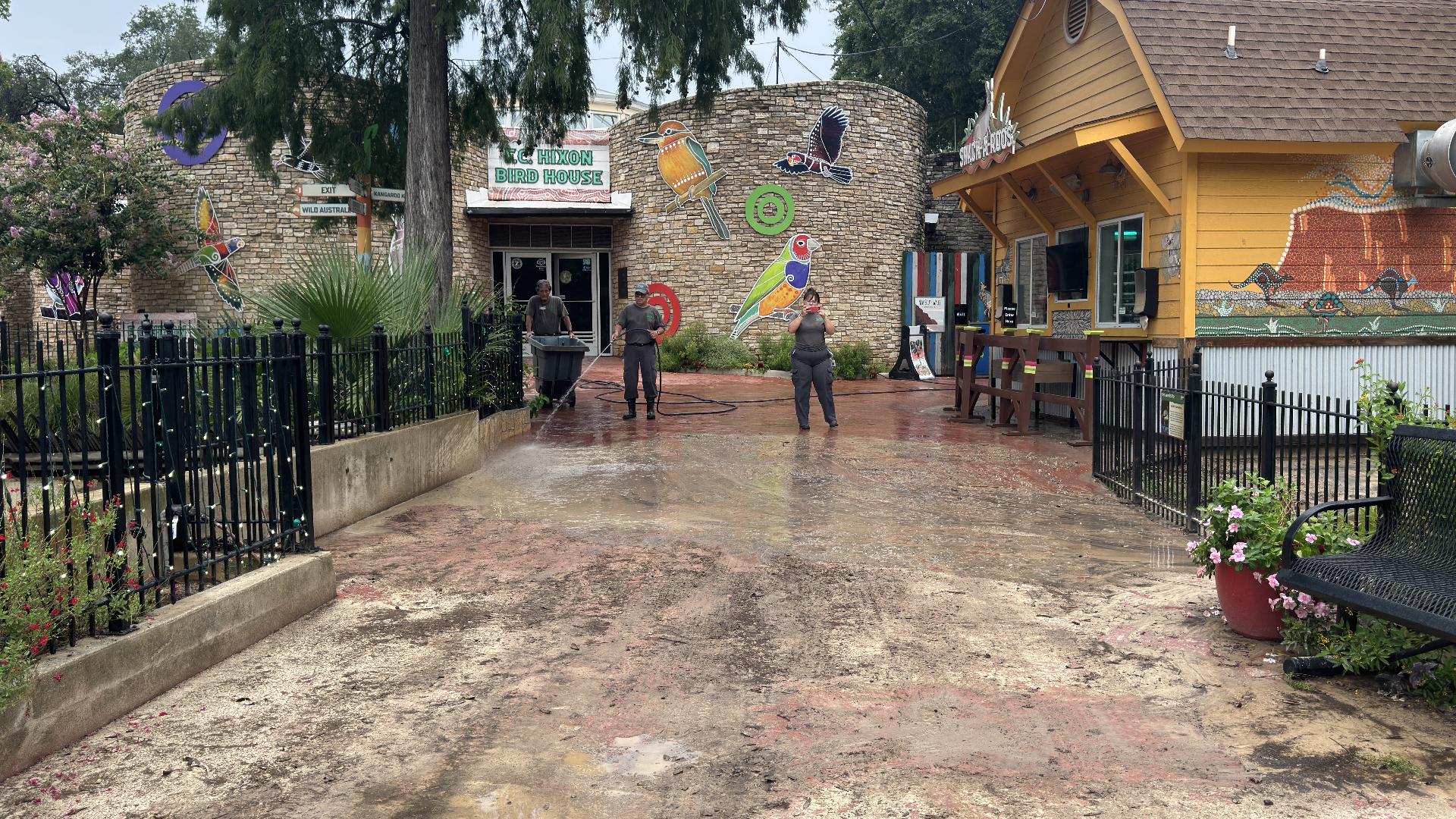 Zoo reopens after Tuesday's flooding, needs your help | kens5.com