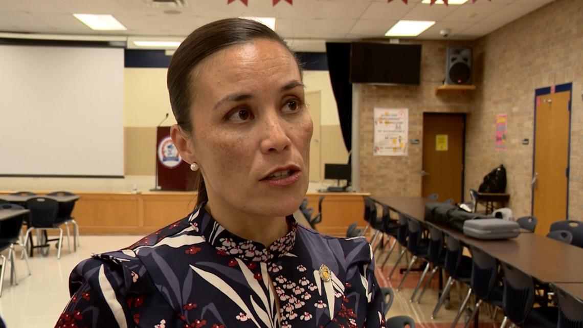 San Antonio leaders force special meeting to discuss mayor's procedural ...