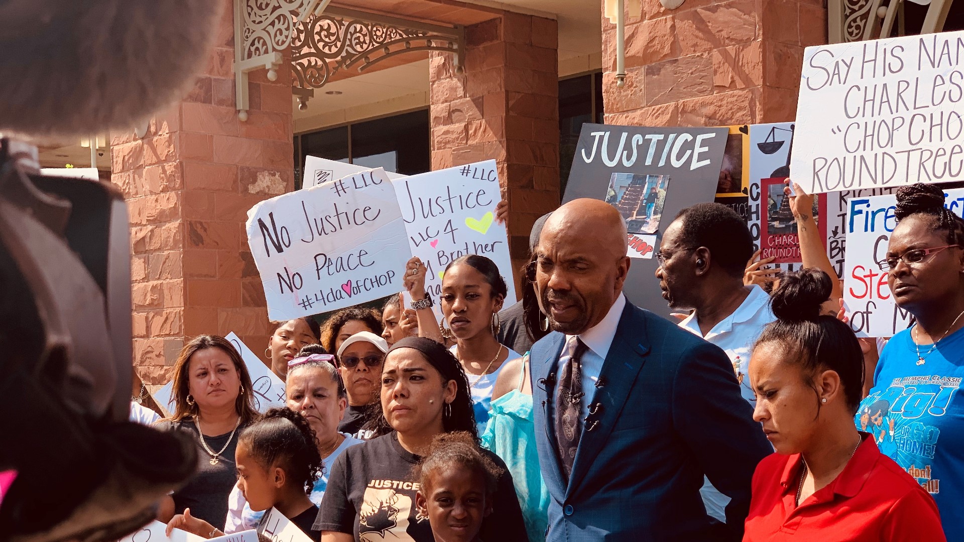 Charles Roundtree's family demands termination, murder indictment for ...