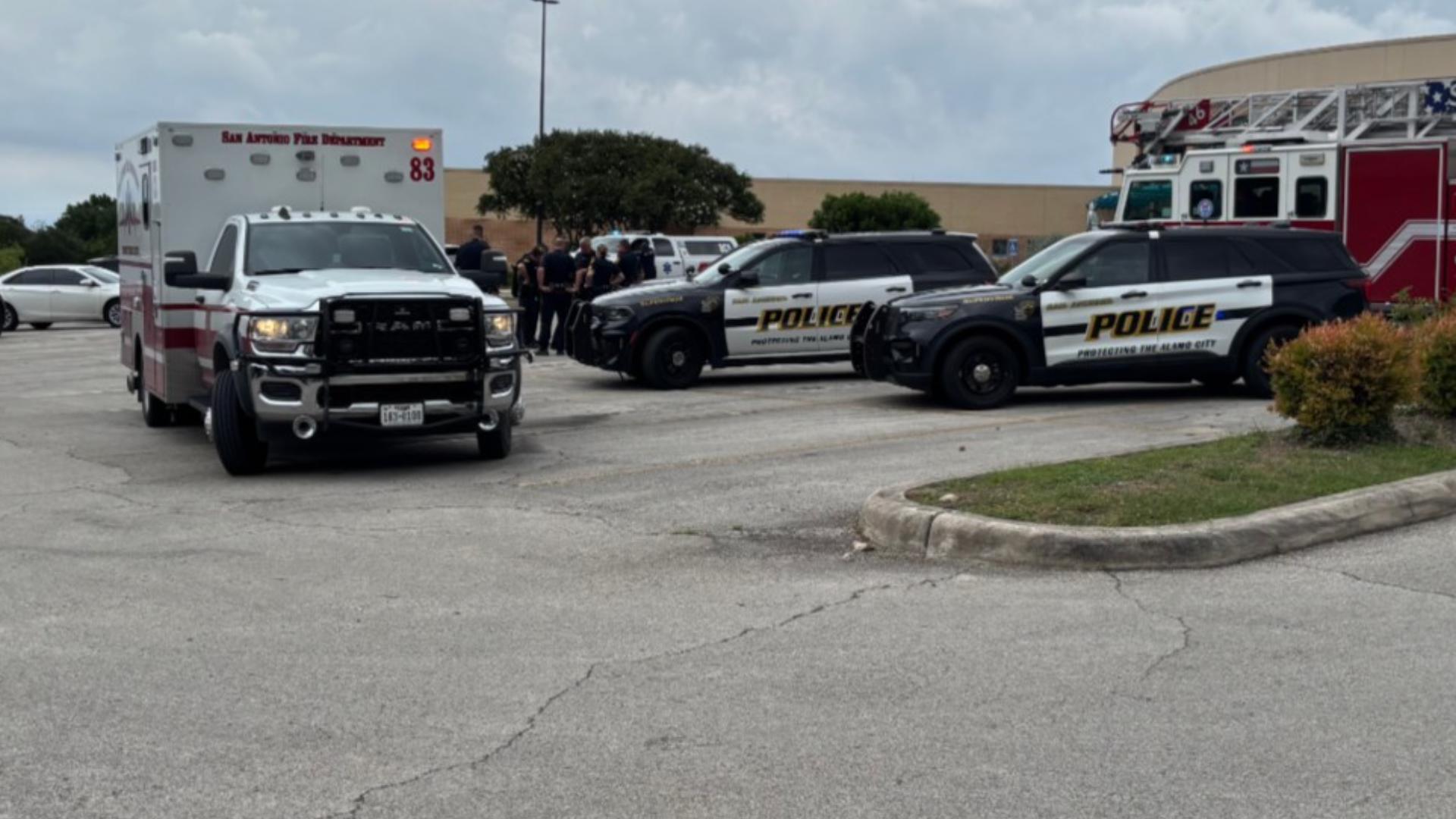 Officer identified after deadly north-side murder-suicide leaves woman ...