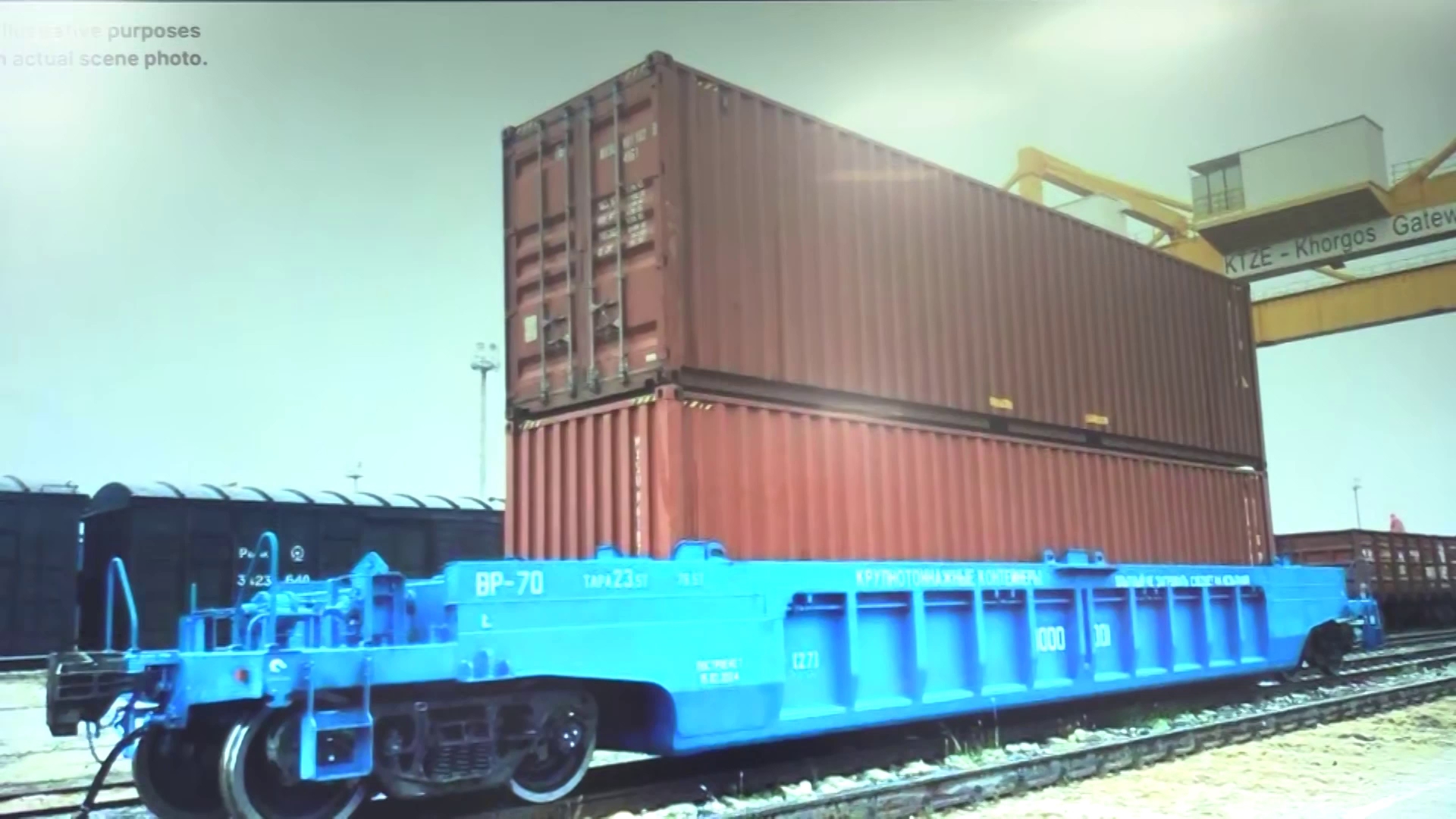 14-year-old among 6 found dead in boxcar in Laredo, officials say ...