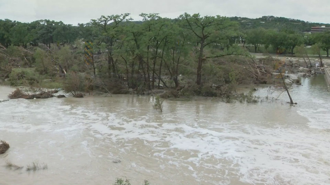 More rain and early morning flood warnings kept Kerr County residents ...