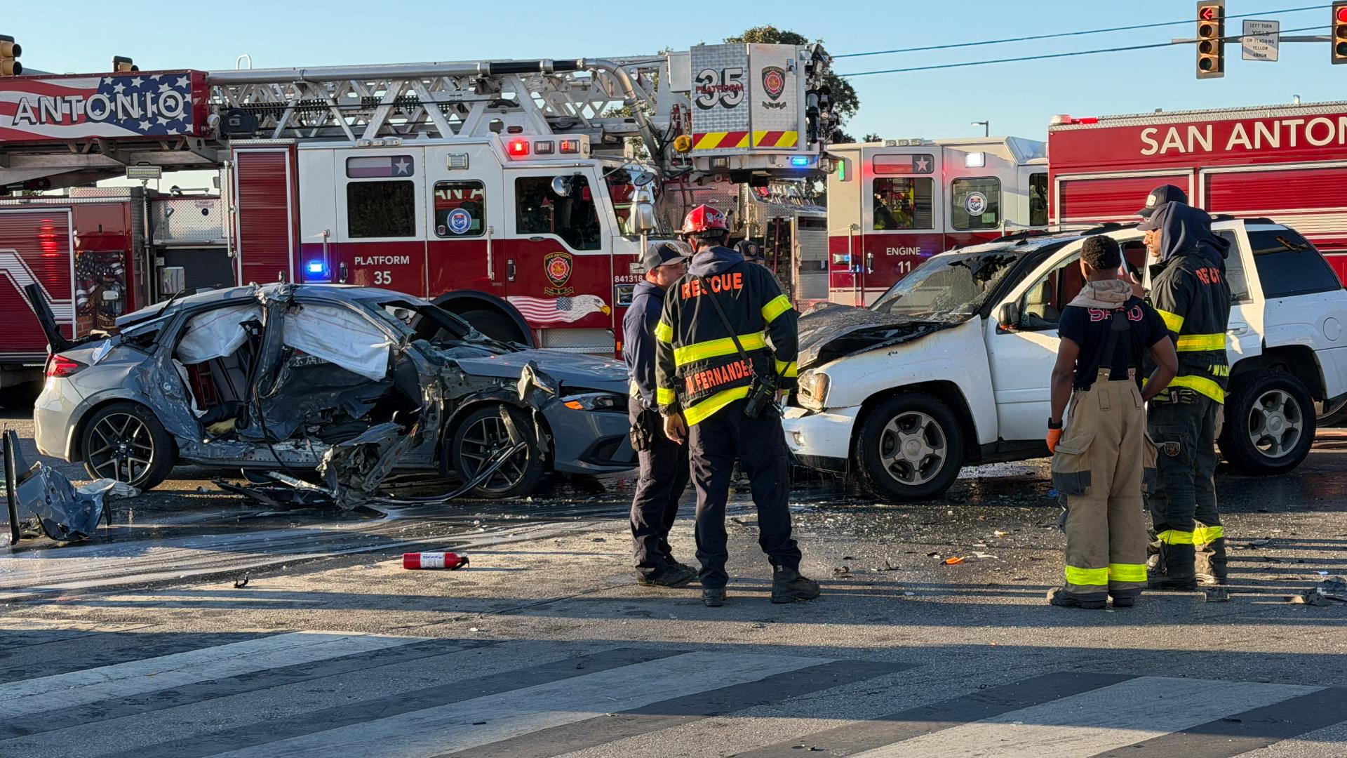 Passenger dies in west-side San Antonio crash; drivers hospitalized ...