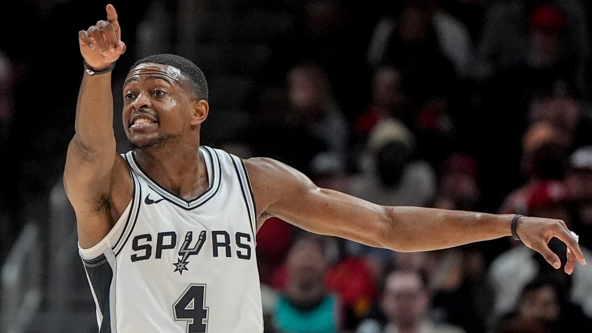 Spurs point guard De'Aaron Fox out for season with injury | kens5.com