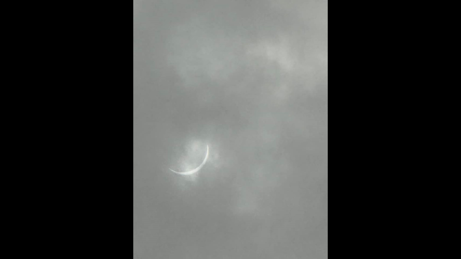 Path of the eclipse: Real-time updates as the total solar eclipse hits ...