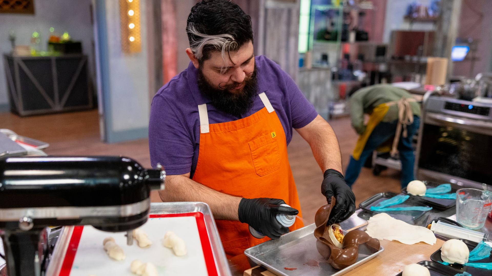 Local baker wins Food Network competition | kens5.com