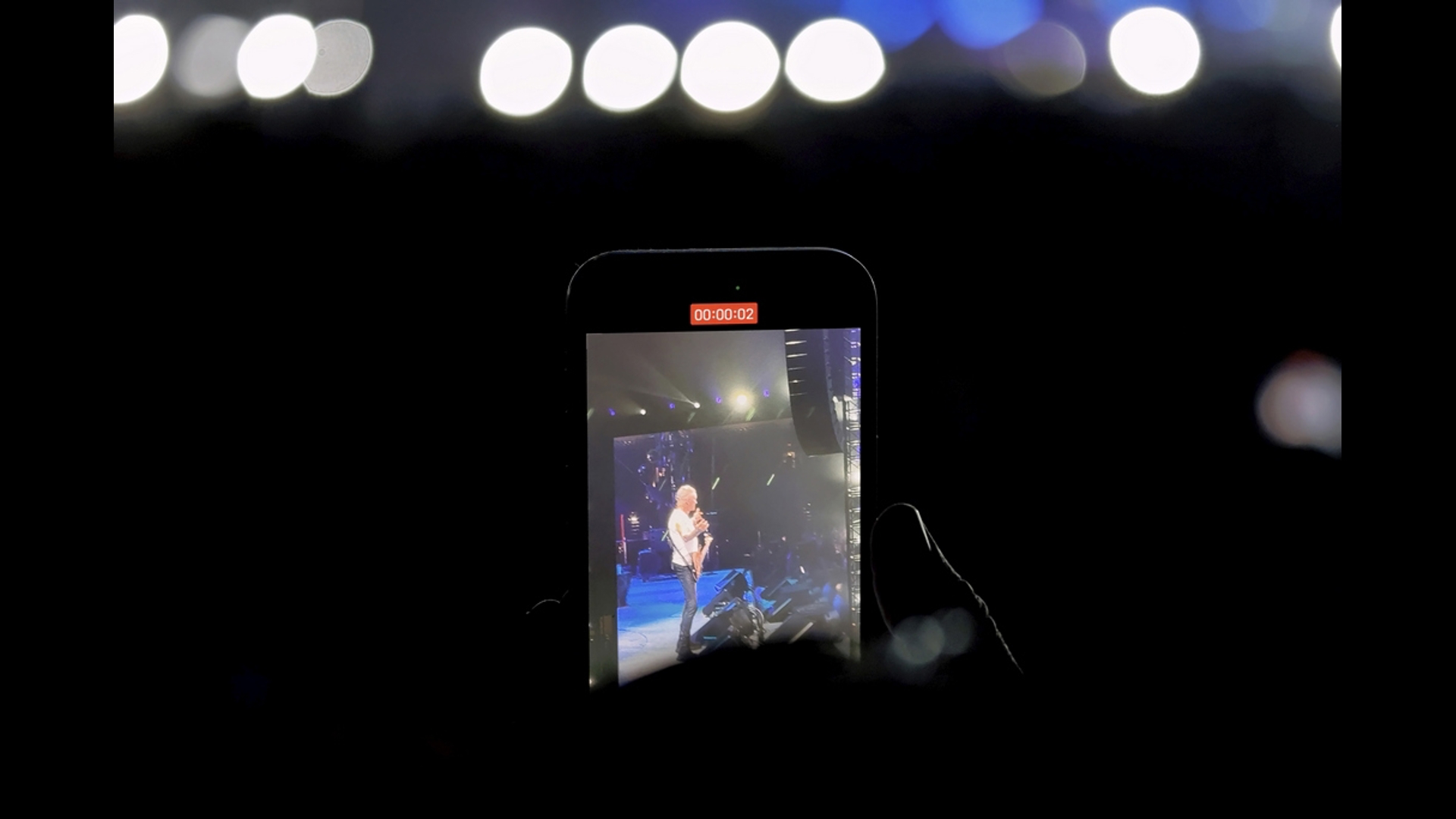 Billy Joel and Sting light up the Alamodome Friday night | kens5.com