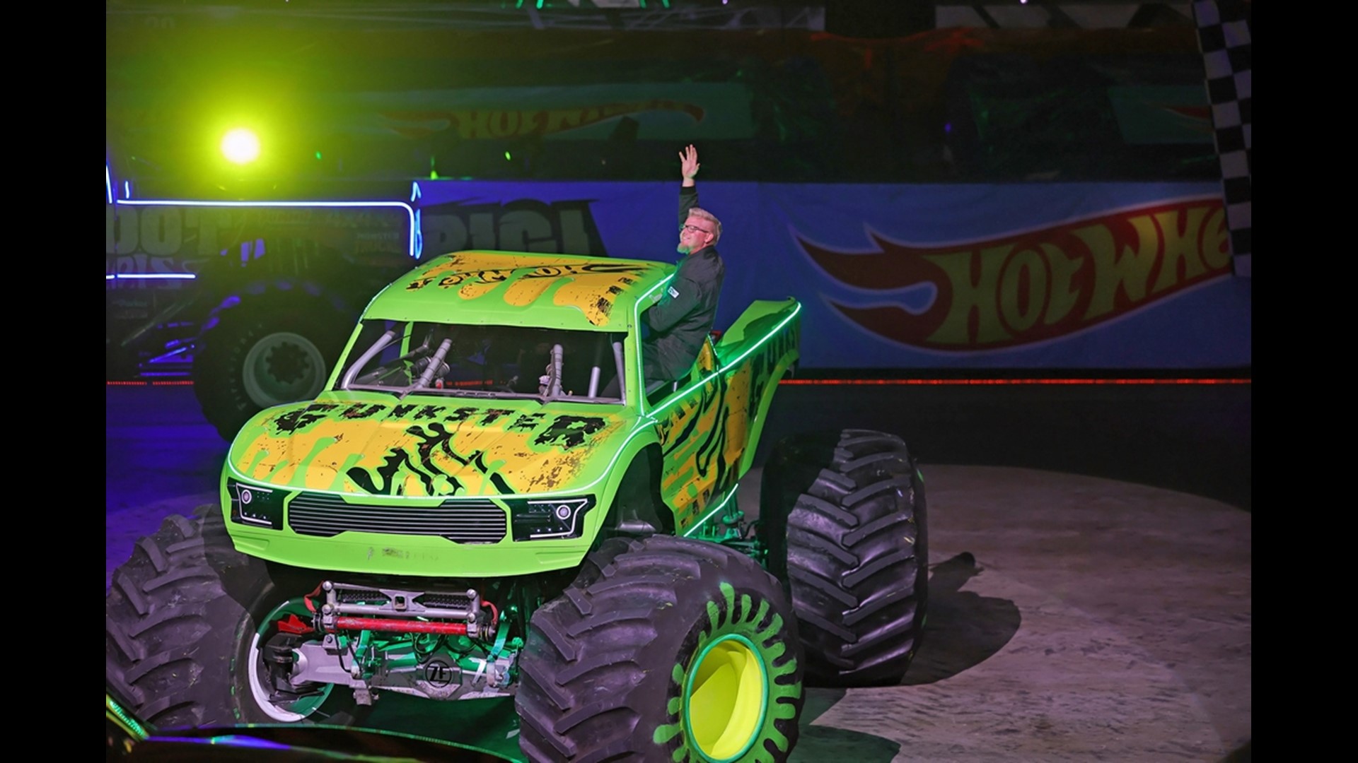 Hot Wheels Monster Trucks are in town glowing this weekend | kens5.com
