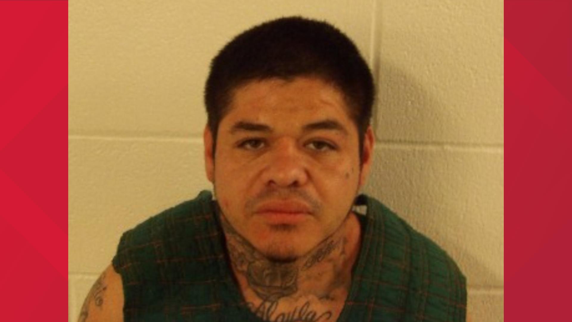 Man charged with murder after 70-year-old man found dead in Hondo RV ...