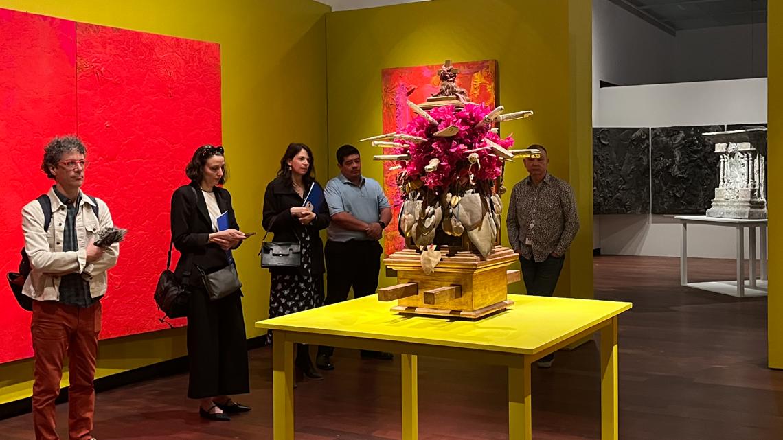 Michael Tracy's legacy honored at San Antonio art museum | kens5.com