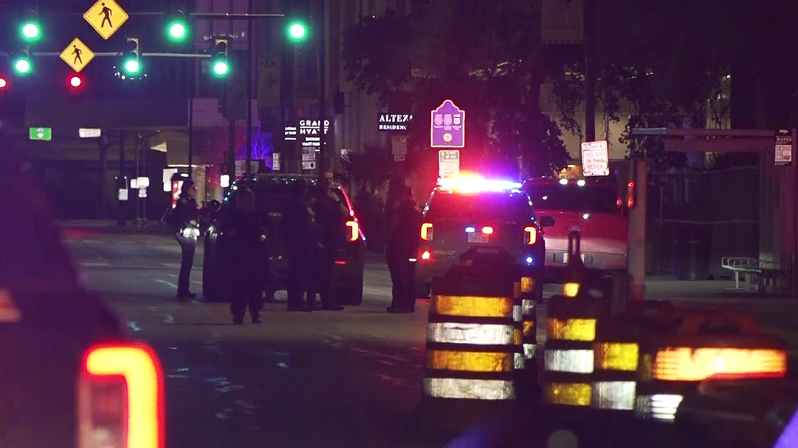 Shooting near the River Walk sends one to hospital | kens5.com