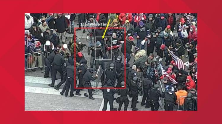 Texas man accused of helping remove barricades at Jan. 6 riots | kens5.com