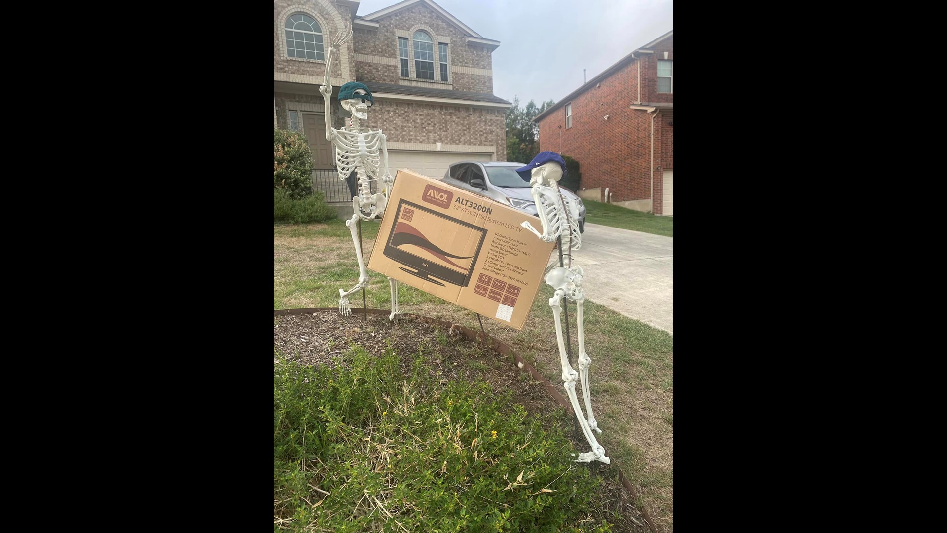 Skeleton House in San Antonio | kens5.com