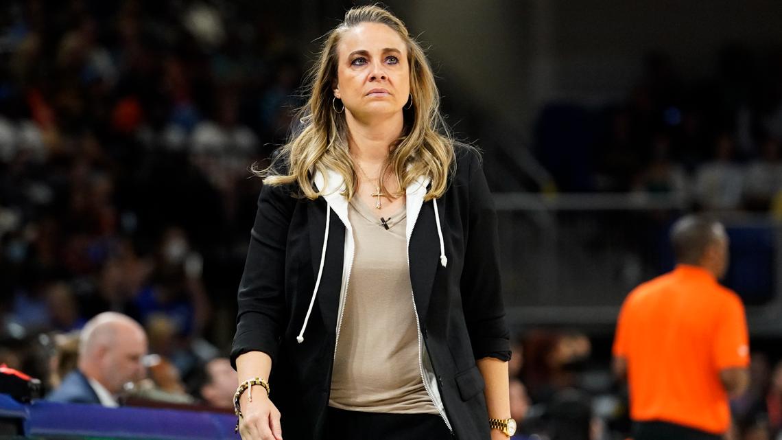 Dearica Hamby Lawsuit: Becky Hammon named in suit against WNBA | kens5.com