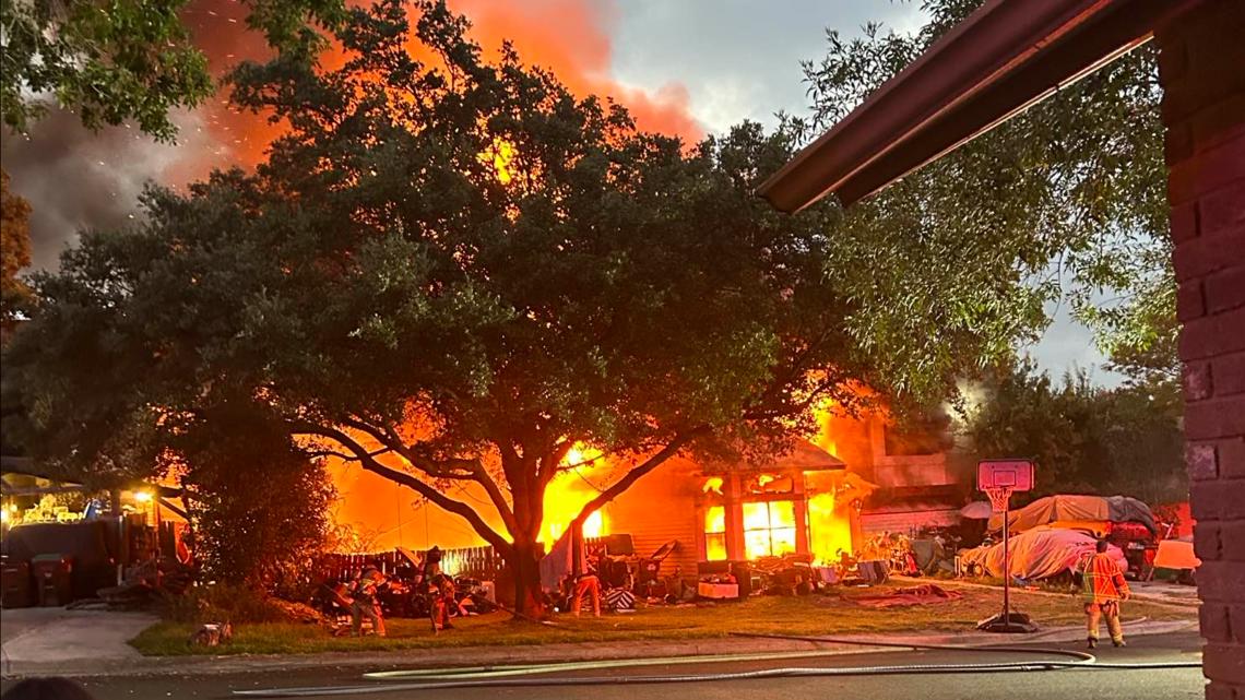 Two people injured in Converse house fire, firefighters say | kens5.com