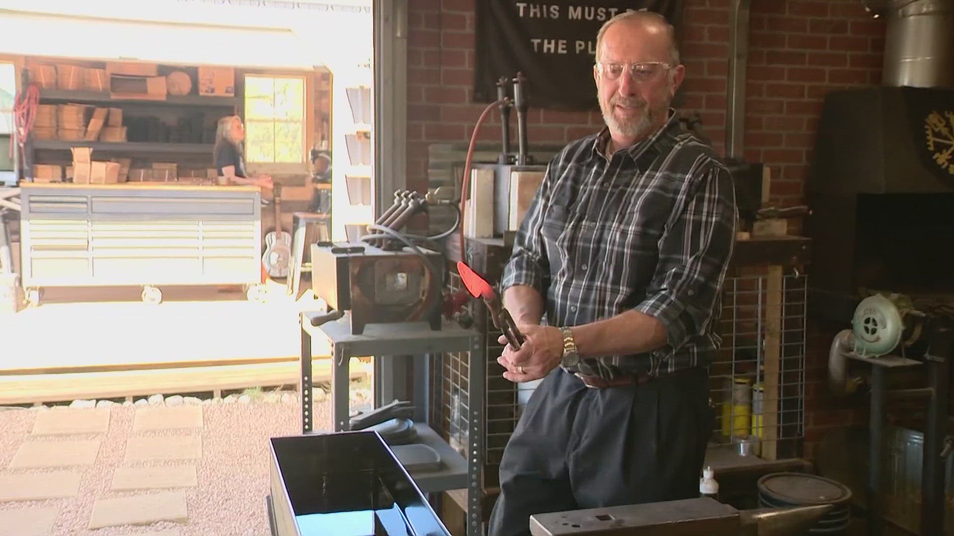 Learn how to your own knife at the Iron Grove Tool Company | Texas ...