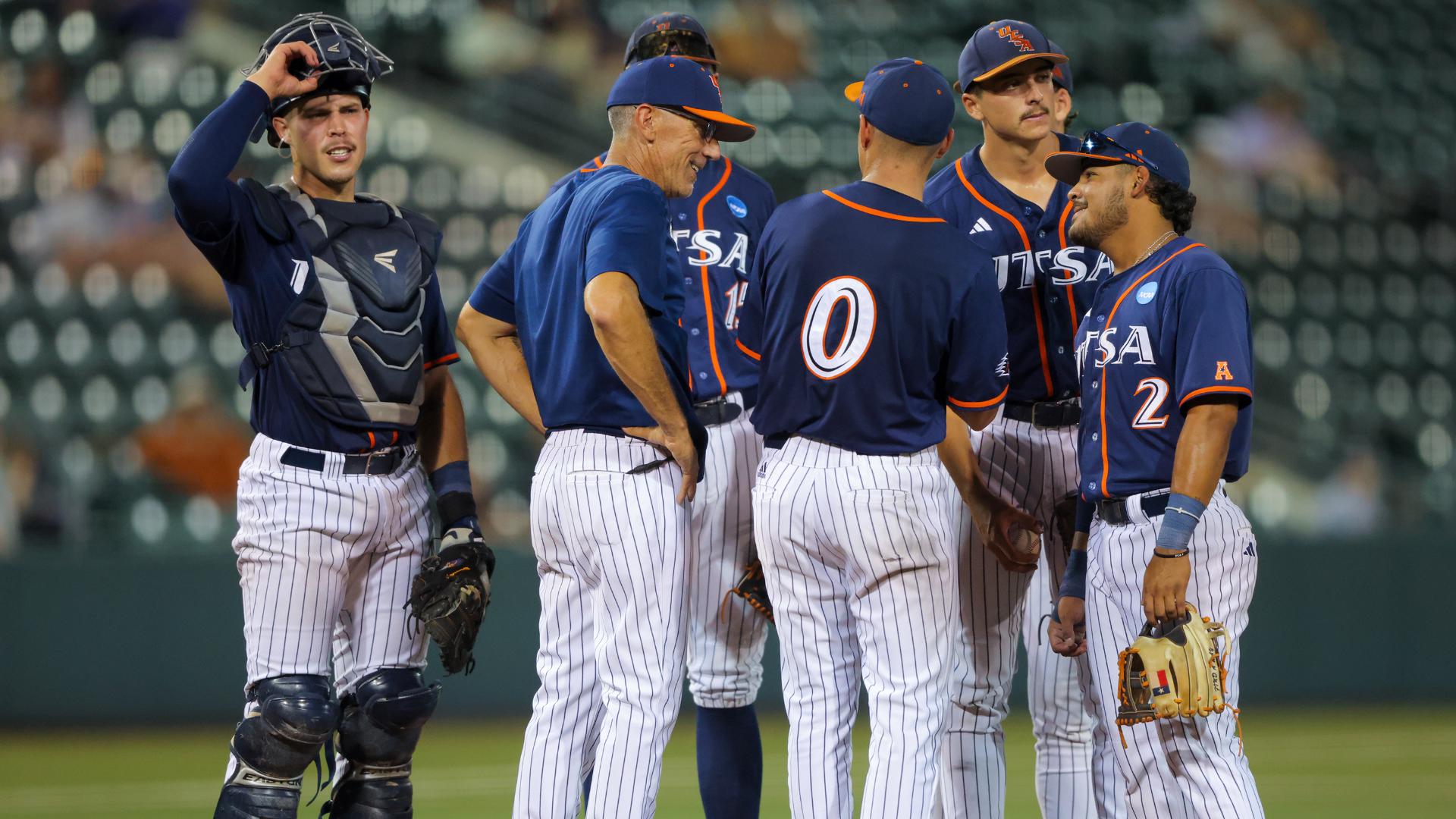 UTSA signs head baseball coach Pat Hallmark to four-year contract ...