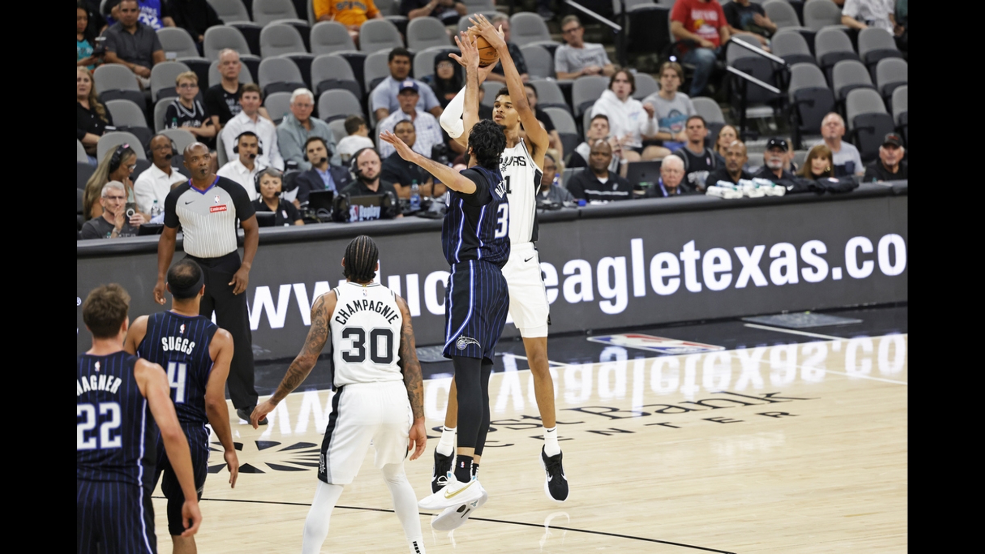 San Antonio Spurs, Wembanyama win first game with Chris Paul | kens5.com
