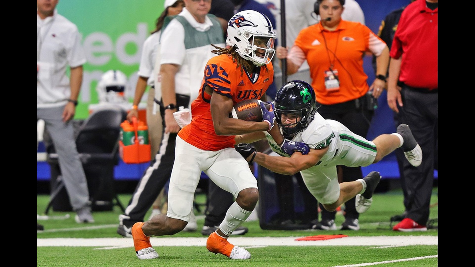 UTSA's touchdown with 15 seconds left beats North Texas 31-27 | kens5.com