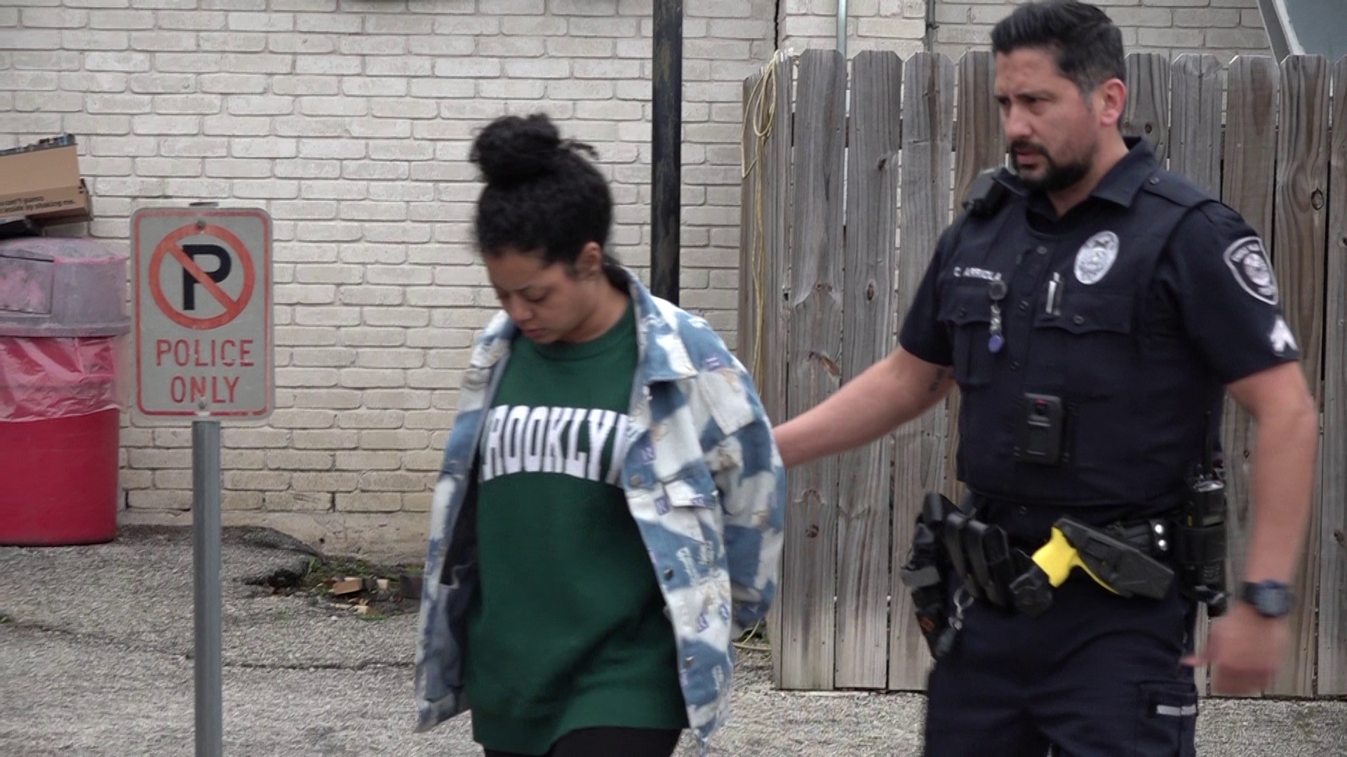 Fatal crash caused by wrong-way driver suspected of DWI closes highway | kens5.com