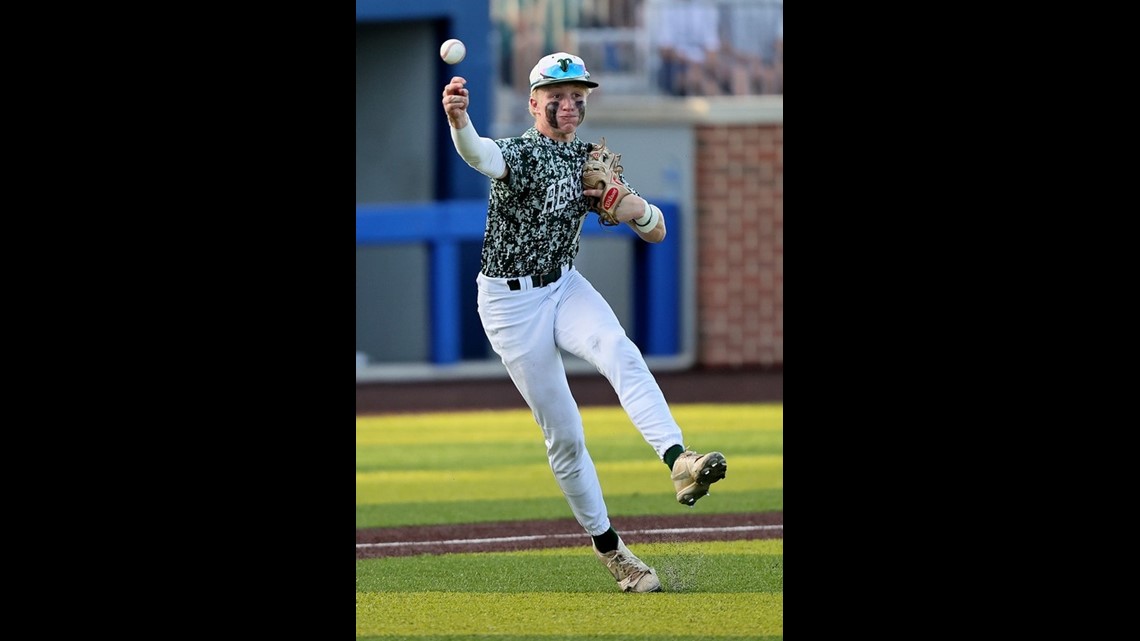 Photos: Reagan Rattlers head to state after victory against Austin Lake ...