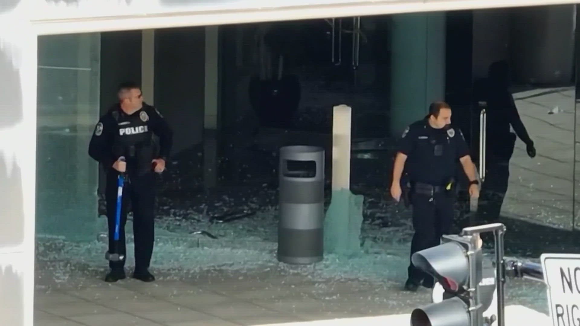Louisville bank mass shooting: Suspect, victims identified | kens5.com