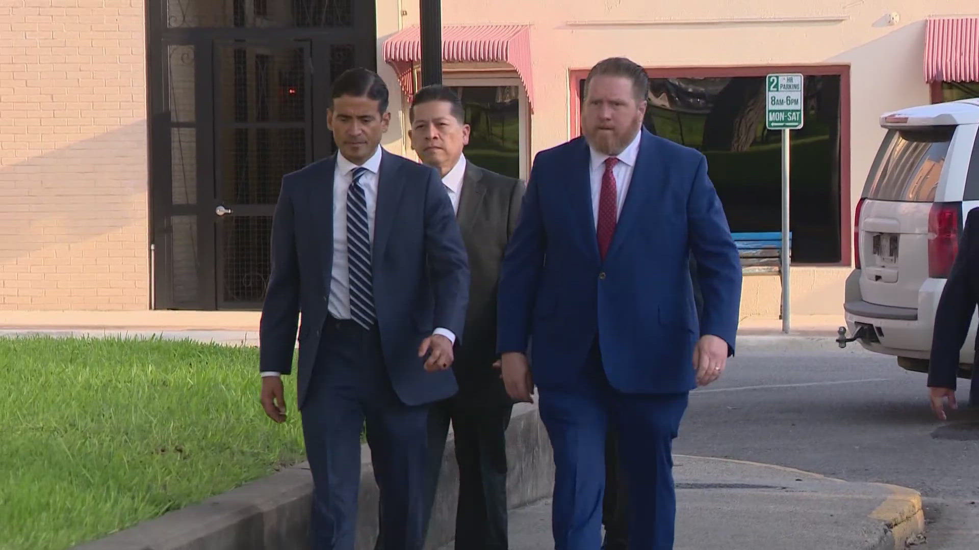 Attorney for ex-Uvalde schools police officer wants trial moved elsewhere | kens5.com