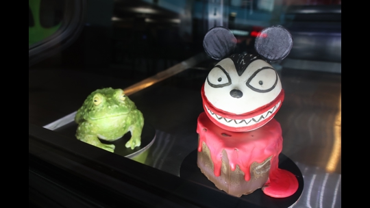 Gothic, horror-themed bakery 'The Grim Bakers' opens in San Antonio ...