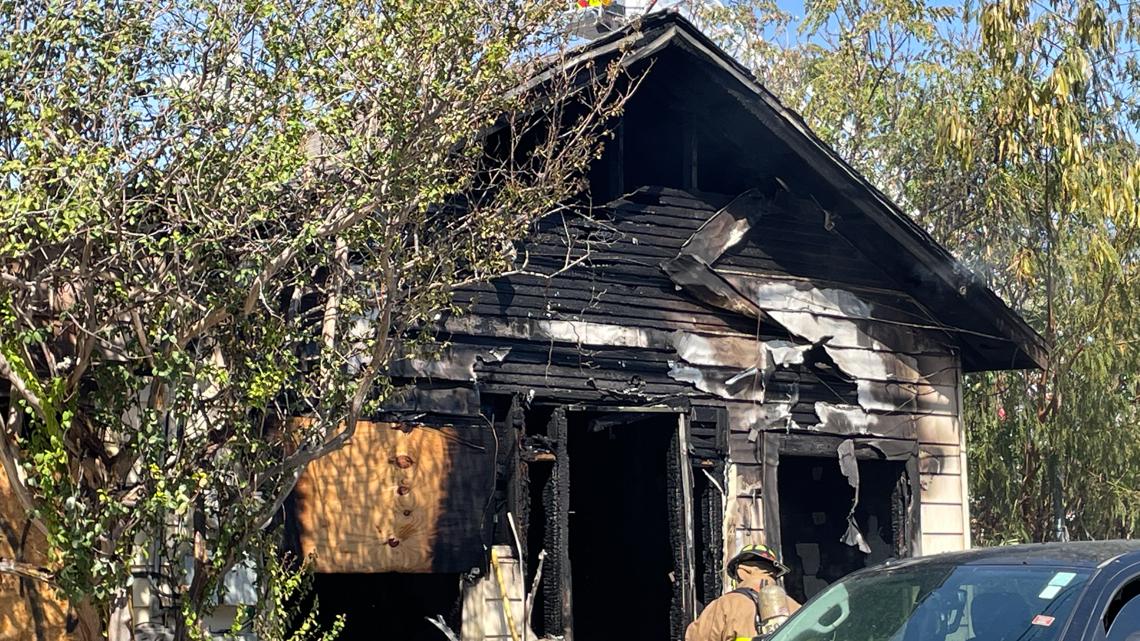 Fire at northeast side home collapses roof | kens5.com