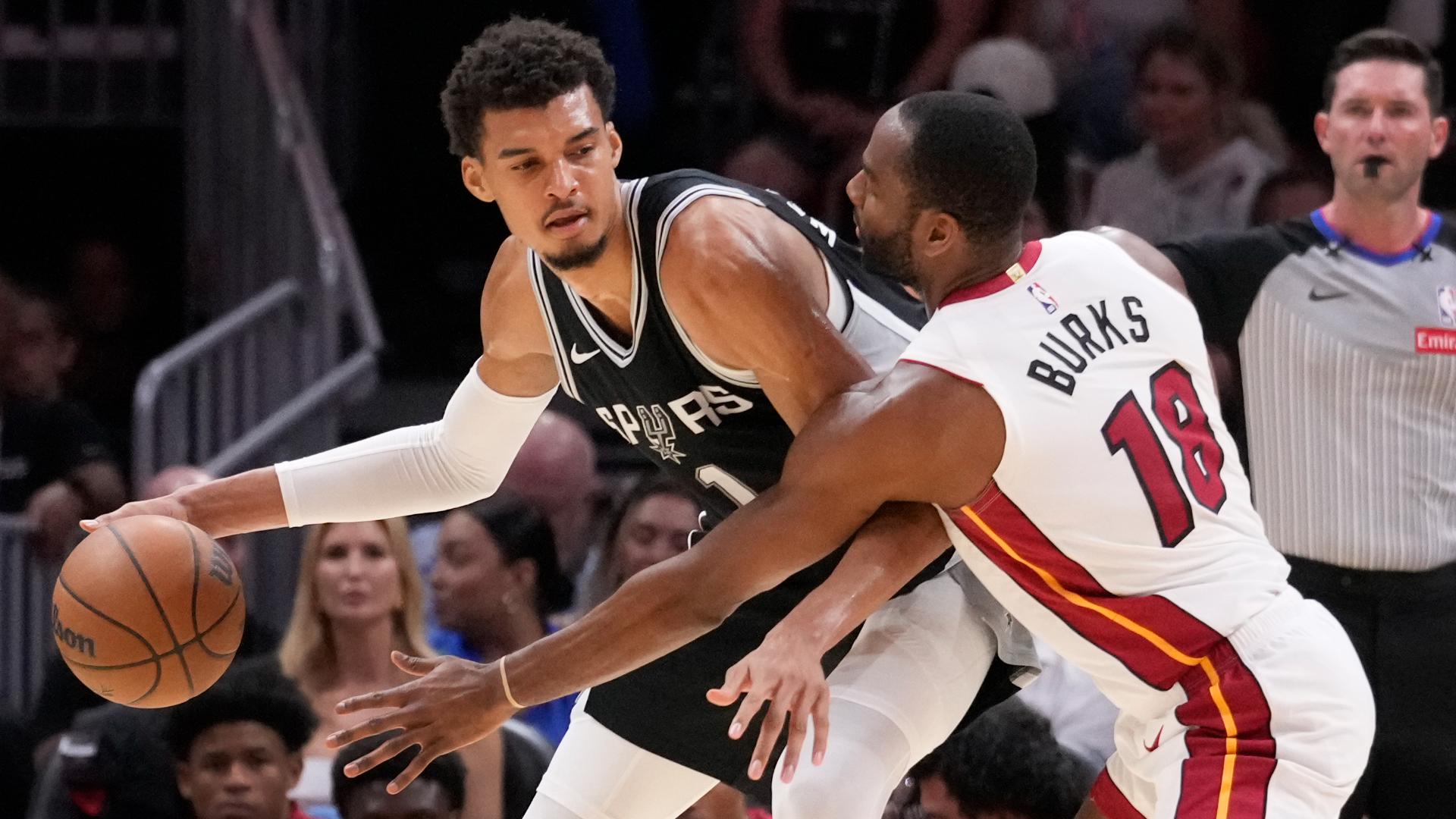 Spurs couldn't complete late rally in nail-biting loss to Heat, 120-117 ...