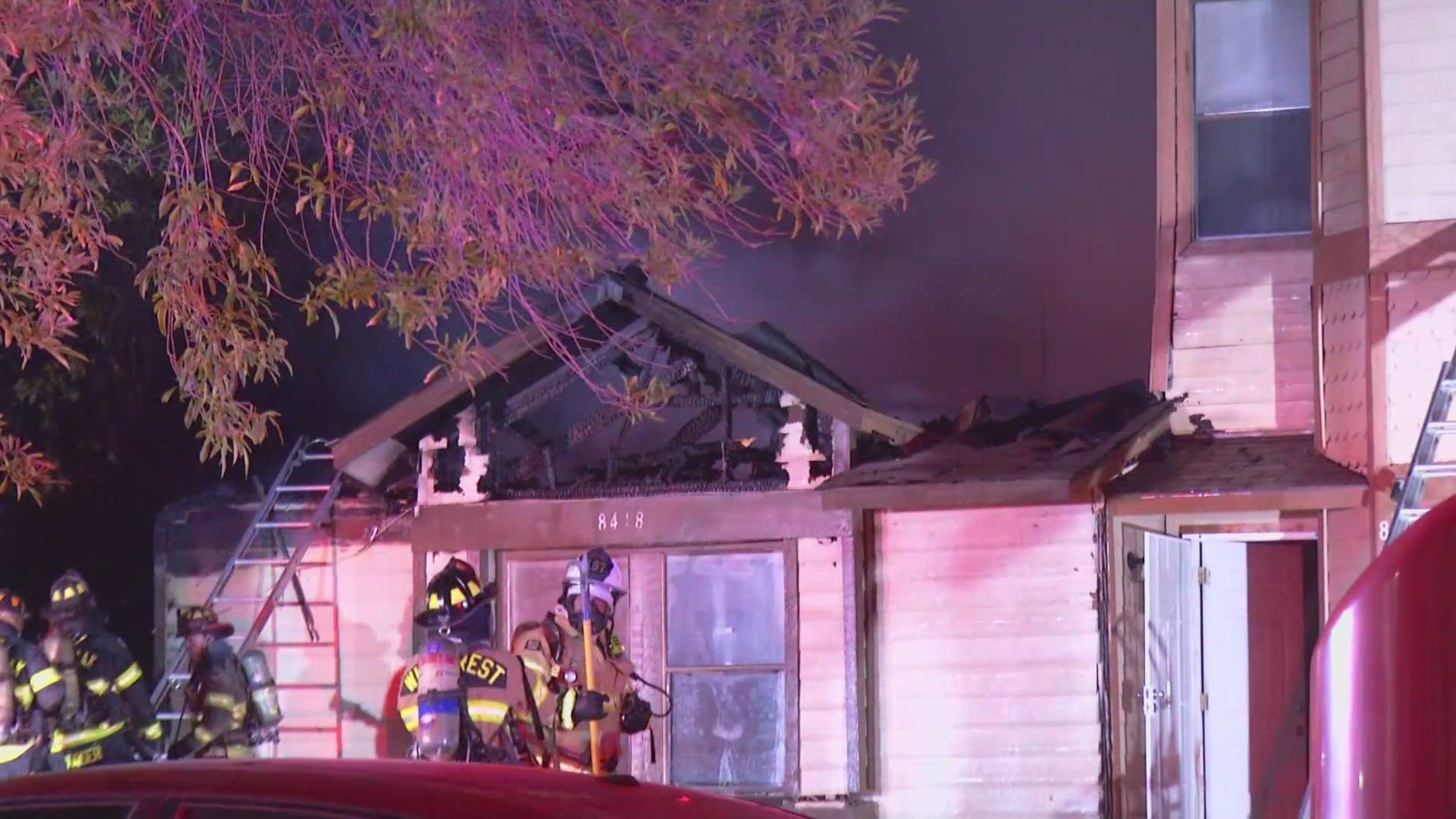 Fire displaces two Converse families from home | kens5.com