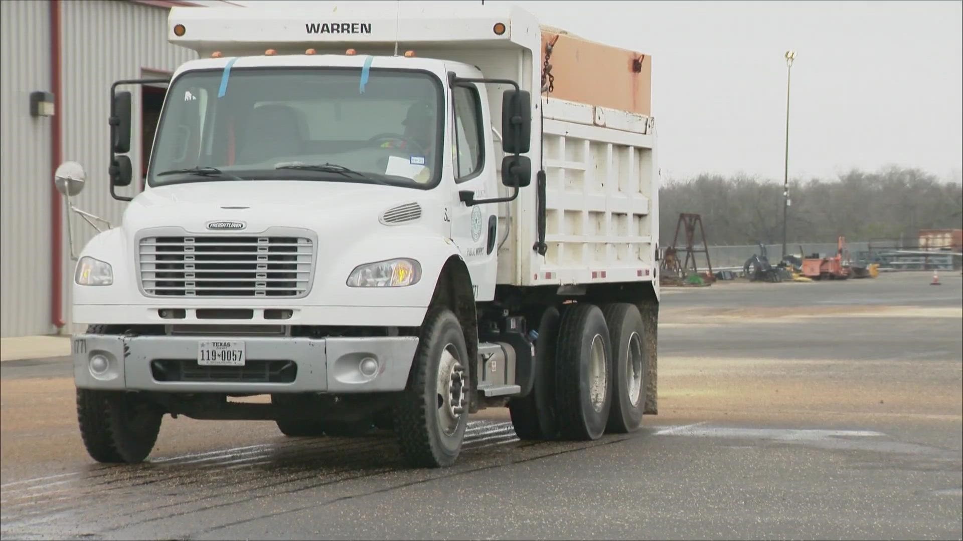 Work convoys driving around to treat roads | kens5.com