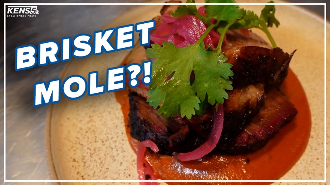 Texas brisket merges with mole at San Antonio's new Carriqui restaurant ...