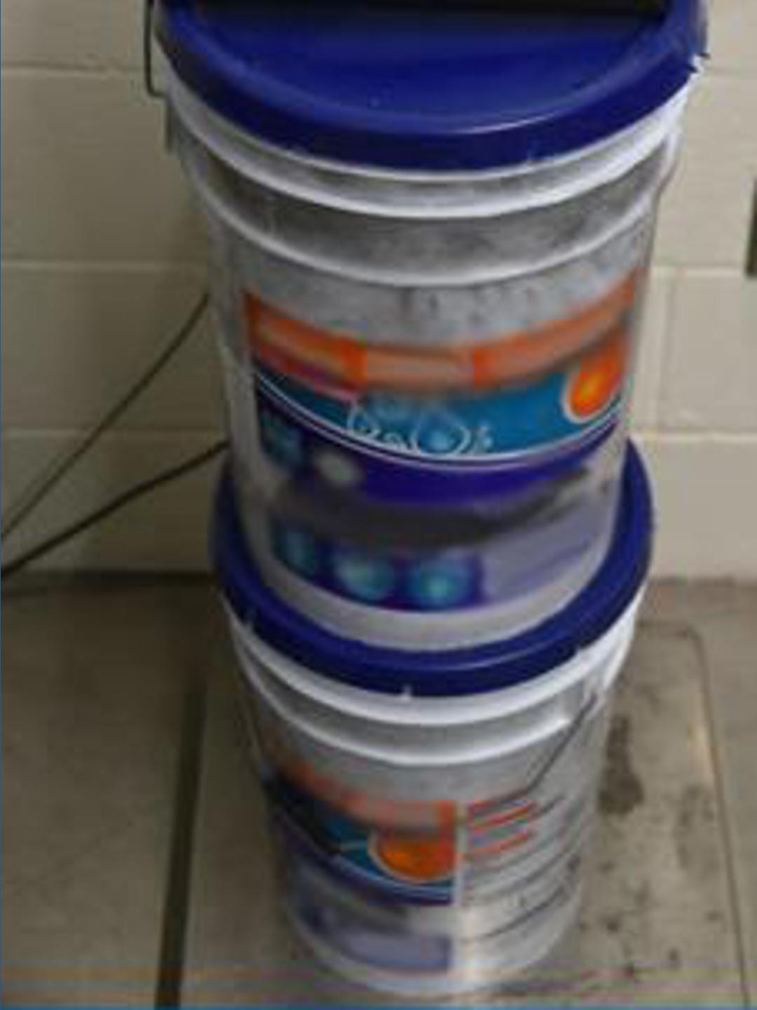 Nearly $1M in meth found hidden in buckets at Texas border | kens5.com