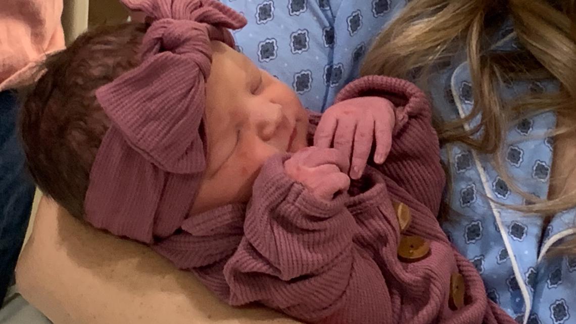 Baby born 2 seconds after midnight in SA, first of New Year | kens5.com