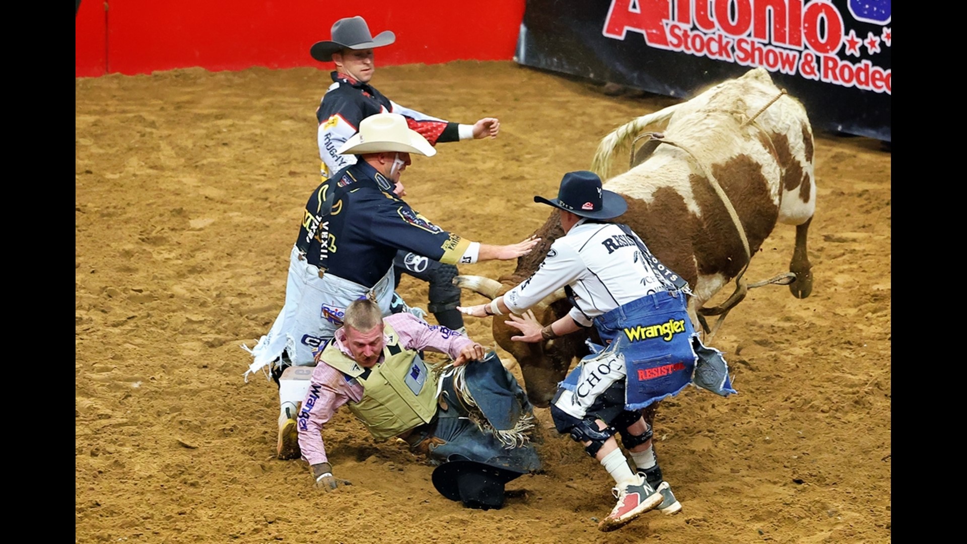 San Antonio Stock Show and Rodeo Feb. 14 featuring Garry Allan | kens5.com