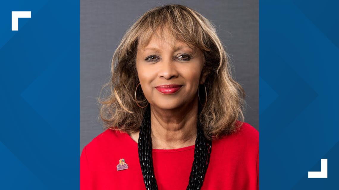 SAISD names Toni Thompson interim superintendent | kens5.com