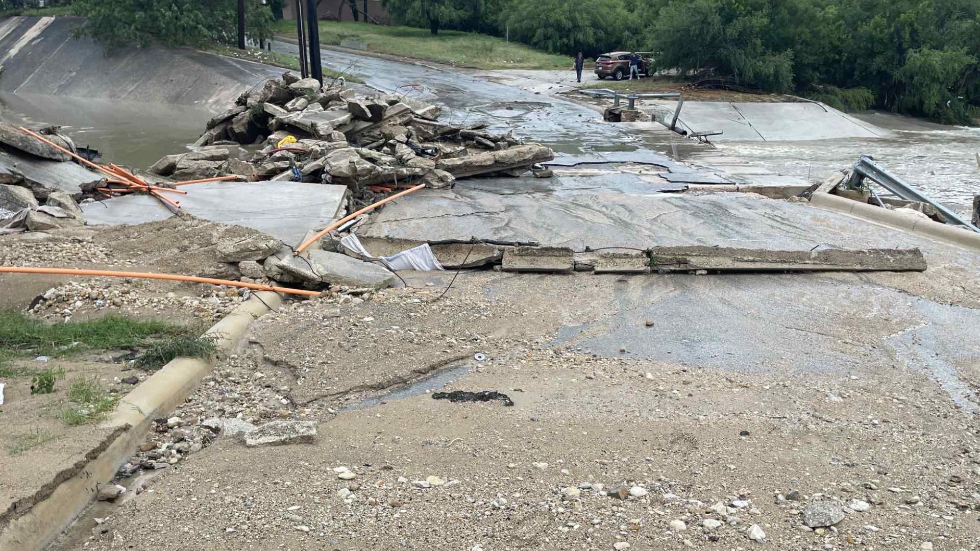 Concrete collapse destroys San Antonio bridge in heavy rain | kens5.com
