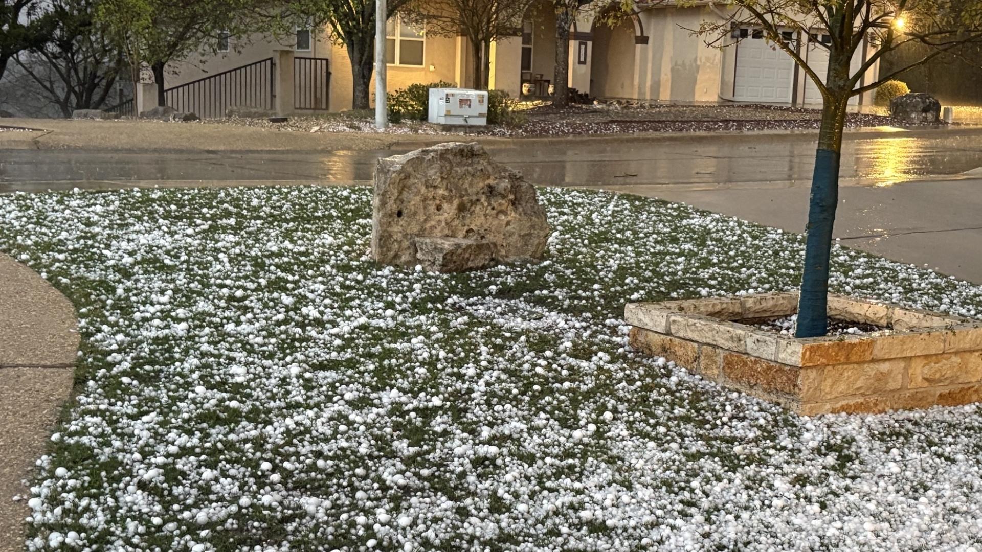 Storms in South Texas: Hail pummels Kerrville, rain arrives in San ...