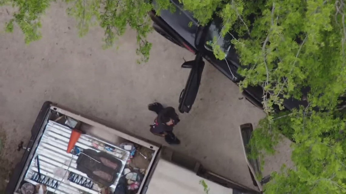 New body camera footage shows two police shootings in March | kens5.com New body camera footage shows two police shootings in March | kens5.com