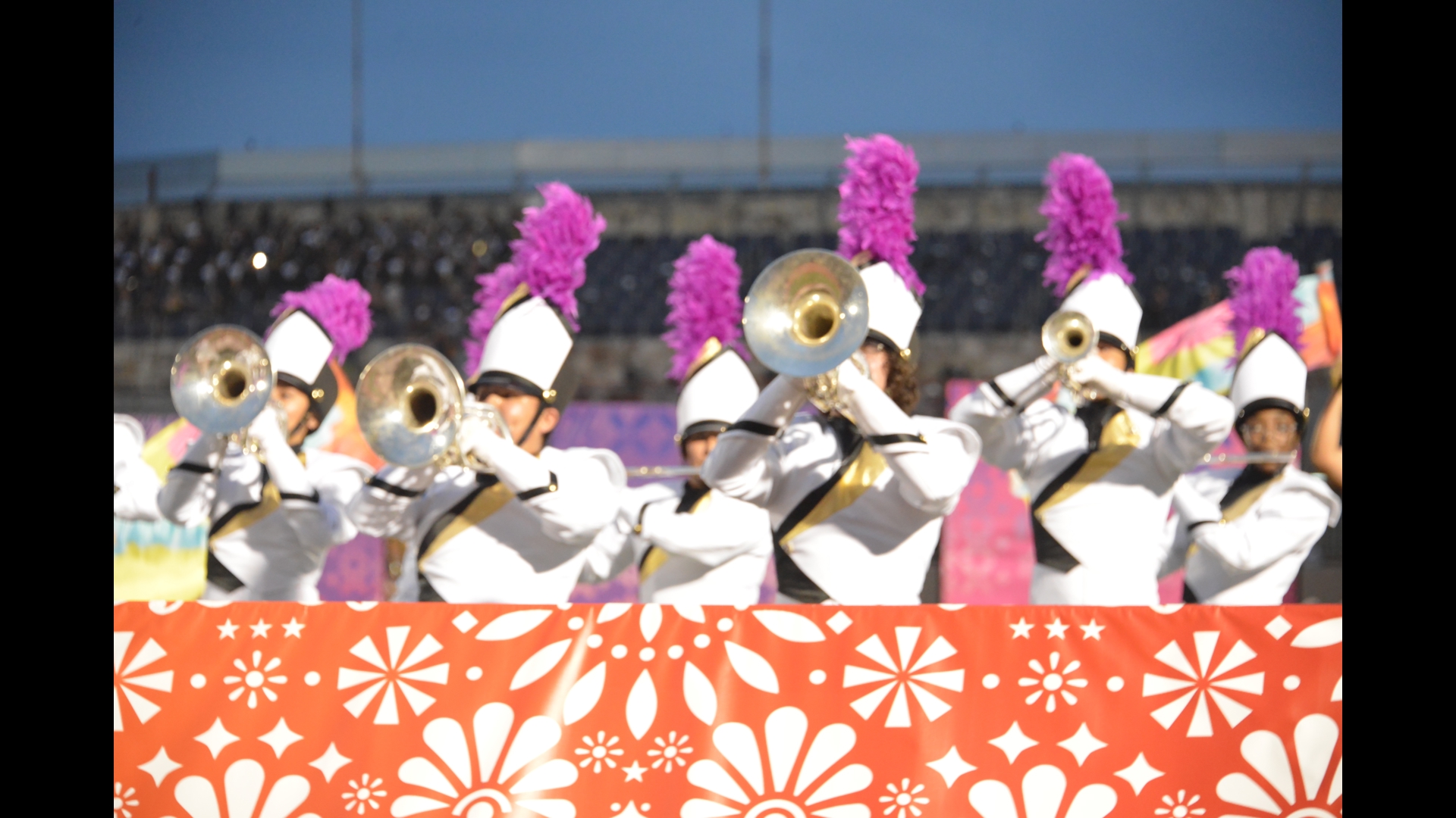 PHOTOS: Soaring sounds take spotlight at Battle of Flowers Band Festival | kens5.com