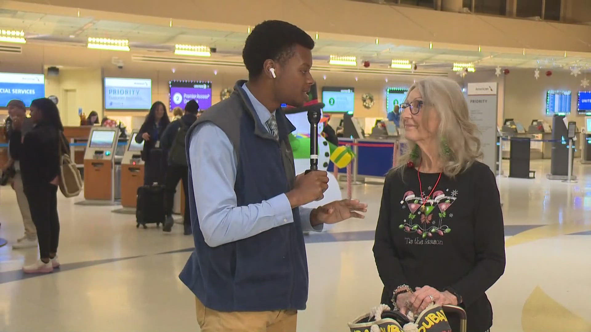 San Antonio Airport travelers urged to plan ahead amid record holiday ...