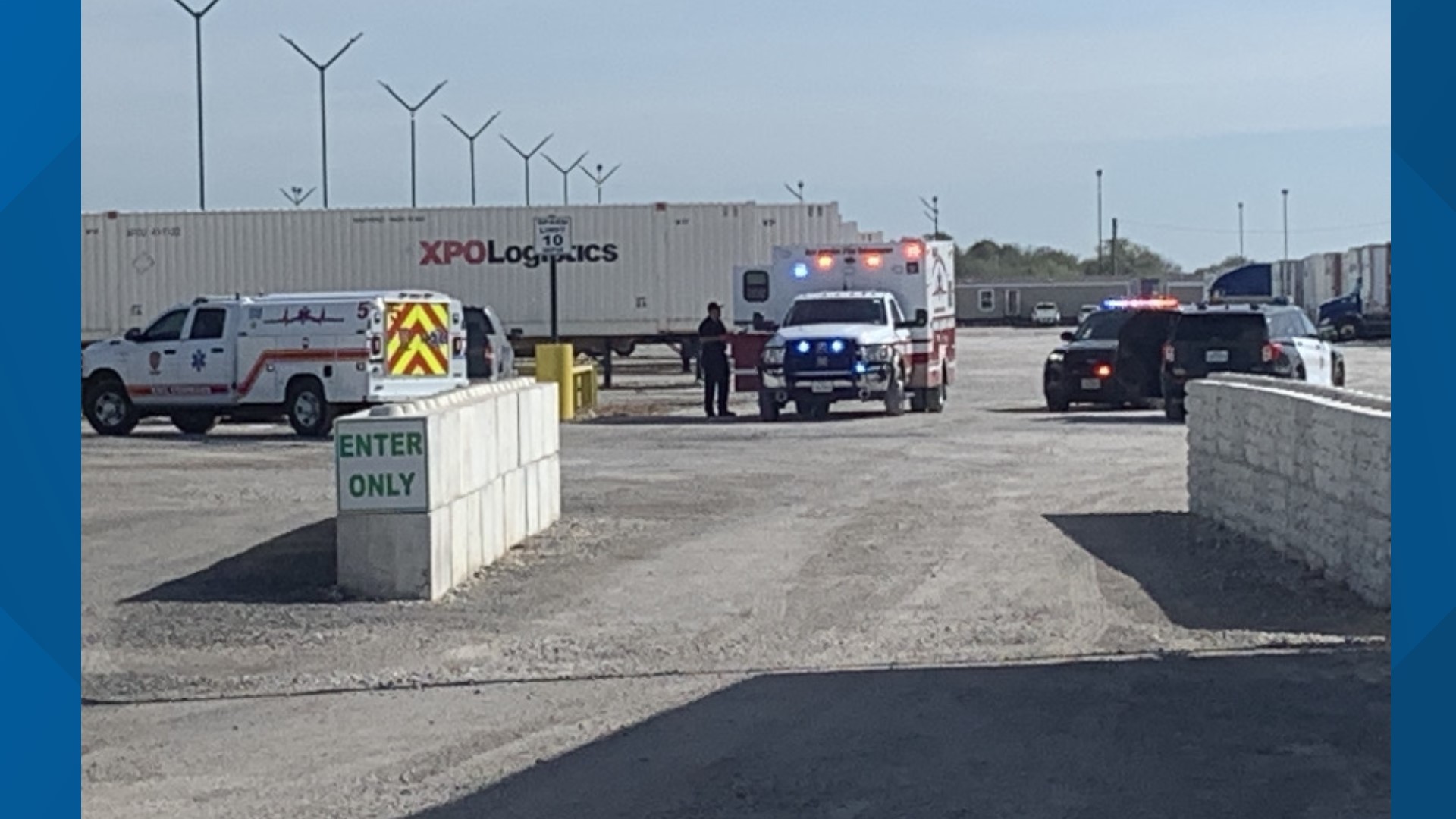 Man grazed by bullet at big rig storage facility on the southwest side ...