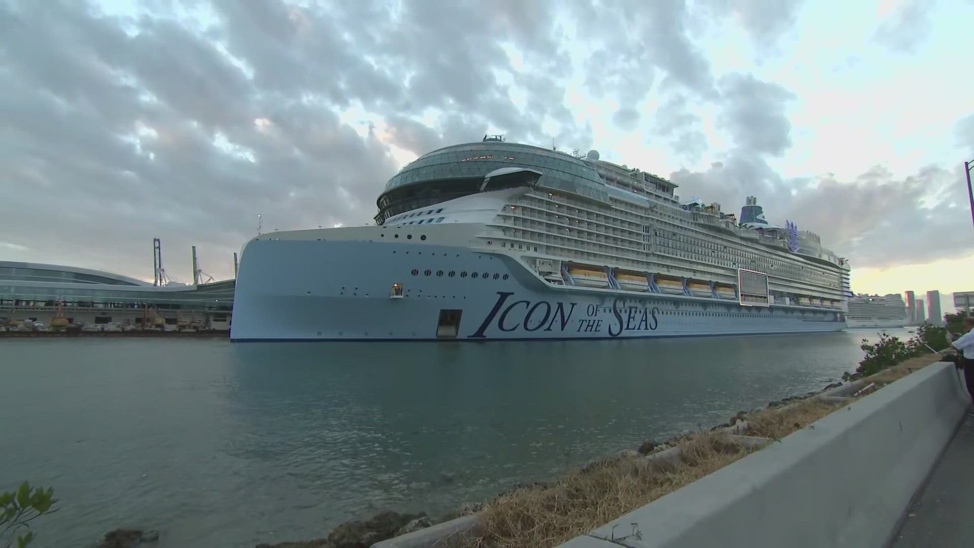 World's largest cruise ship boarded nearly 10,000 passengers as it set sail for its maiden ...